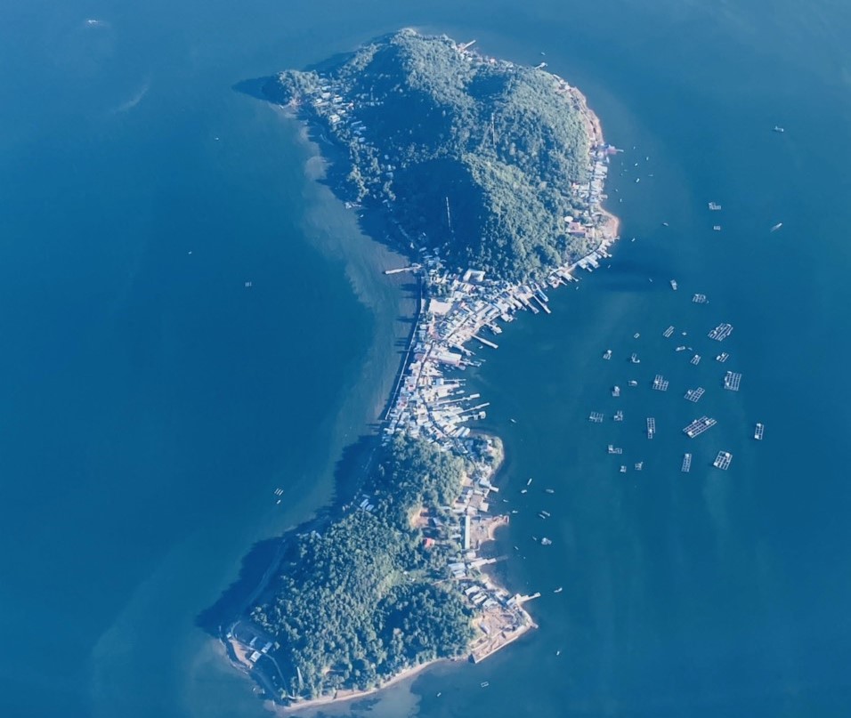 Ngắm đảo Hòn Heo từ máy bay - Top7vietnam